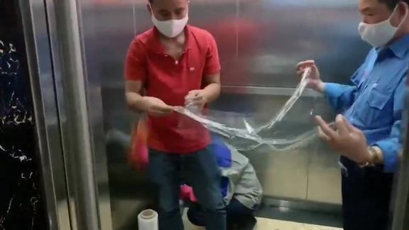 做好电梯消毒,防疫!