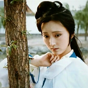 花媚咏絮才 