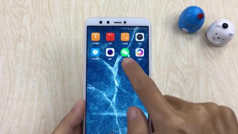 微信表情特效,如果有人艾特你,屏幕就会漂浮么么哒