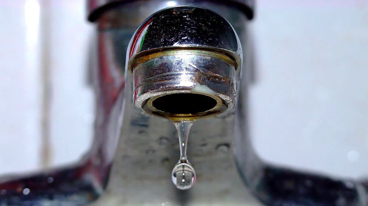 水龙头滴水水表走不走?多亏抄表师傅及时提醒,才知自己吃了...