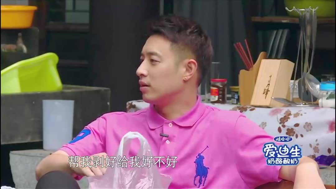 闪亮的爸爸:黄子韬教萌娃读拼音,为什么跟我学的读法不一样