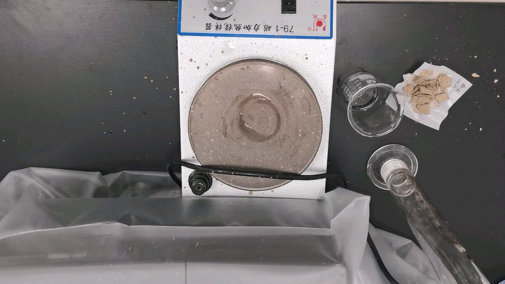 如何用家用电器冲一杯没有结块的豆奶粉?211高校大学生为你解答