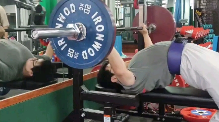 卧推增力计划第一周教学视频