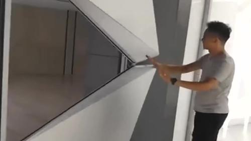 华为IT工程师,花3.8万做了个门,真是科技感十足!