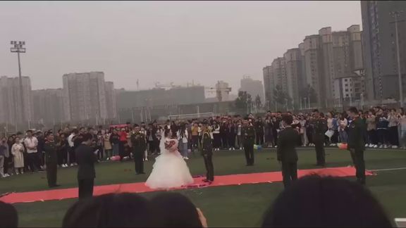 这个就是爱情,我们学校哦