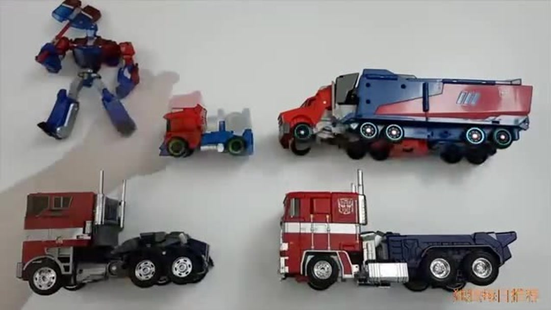 变形金刚擎天柱5部动画片的不同造型