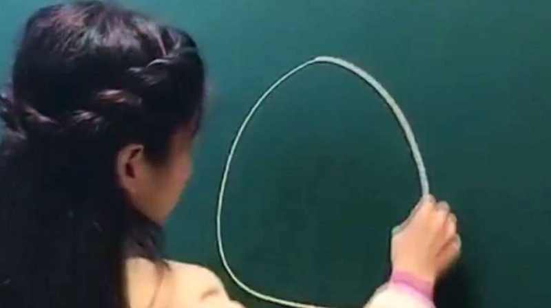我刚交的美女幼师,简笔画画的也太好了,顿时感觉自己赚了!