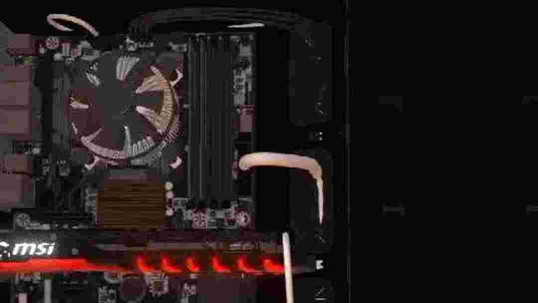 【PC电脑装机模拟器】来来回回换了四五次gtx1080Ti显卡 游戏