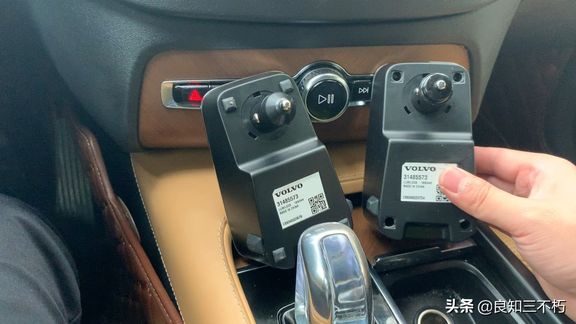 人本主义方案@沃尔沃pm2.5传感器原配改造@前后对照。