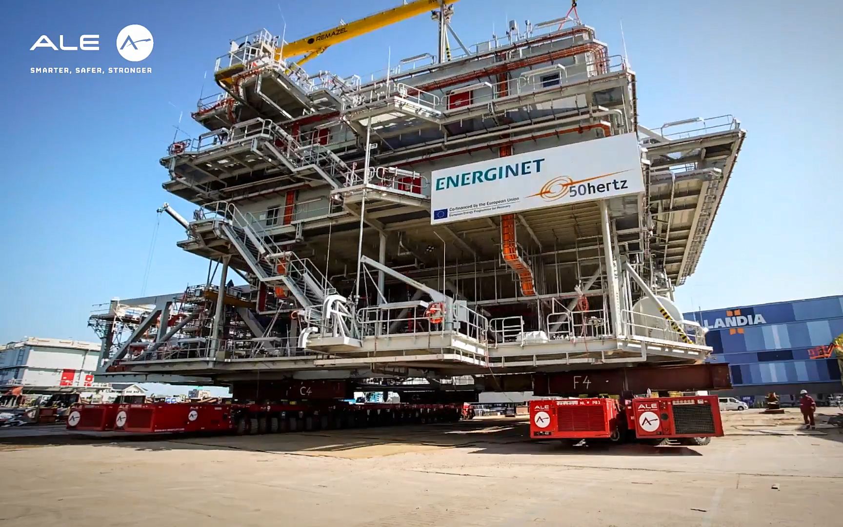 ALE大件运输-使用SPMT运输风电场变电所的负载