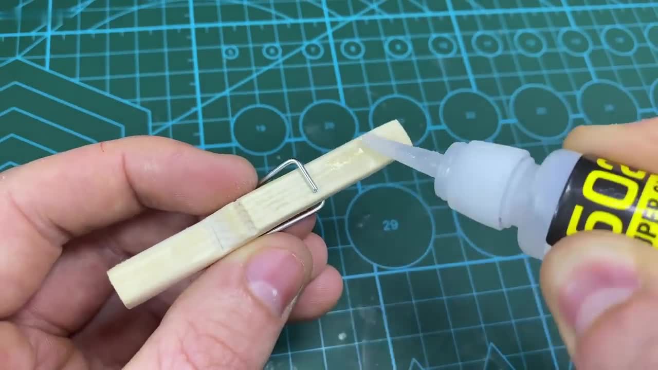 生活小技巧:用小木棍制作一个小玩具,迷你有趣,这个创意绝了