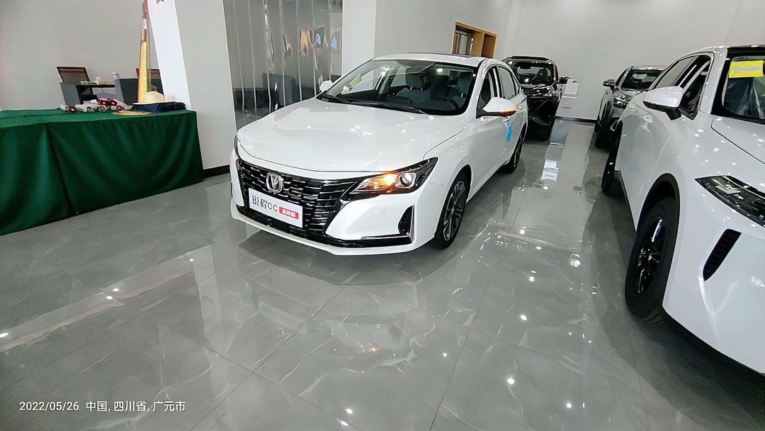 长安汽车,2022款锐程CC实拍,造型运动时尚,内饰豪华有质感