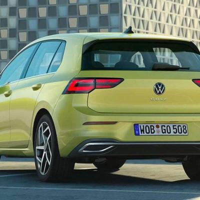 ...KDesign AG的汽车设计工作室对一台第八代大众高尔夫进行了渲染,...