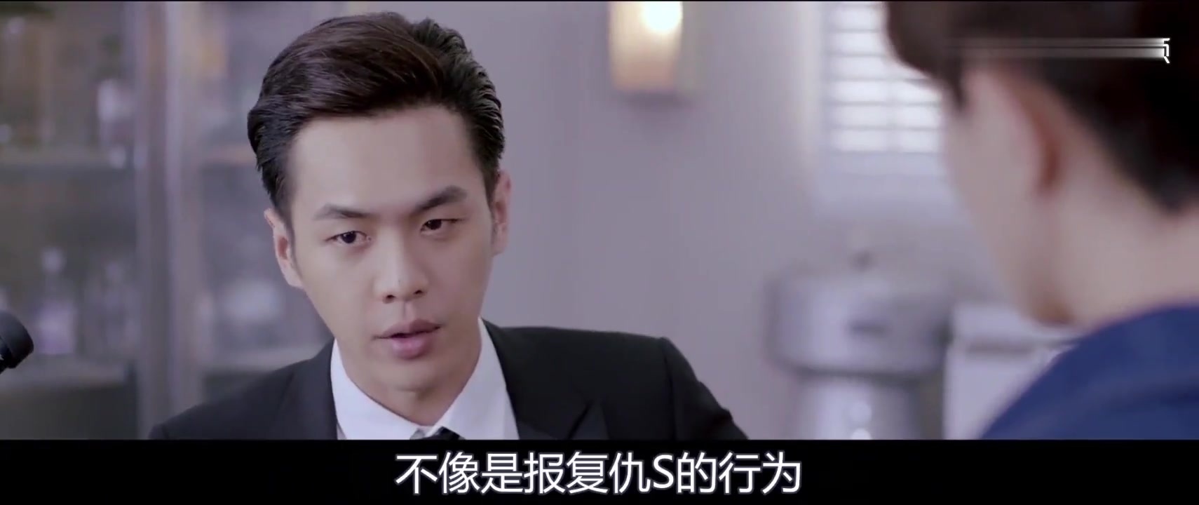 「魔芋」法医秦明第二案:游野泳发现无头S,你会觉得惊喜吗?