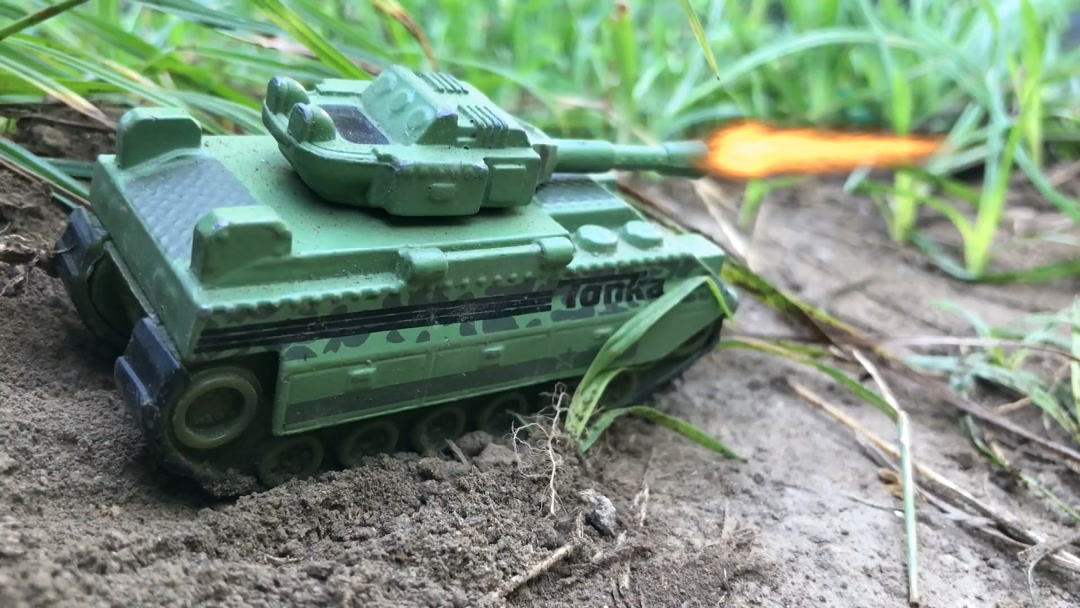 坦克世界大作战 第2季 第1集 丛林坦克遭遇战