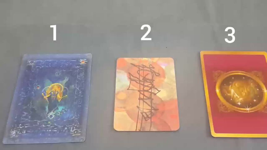 塔罗占卜:最近你和他能拉近距离吗?他有新欢了吗?