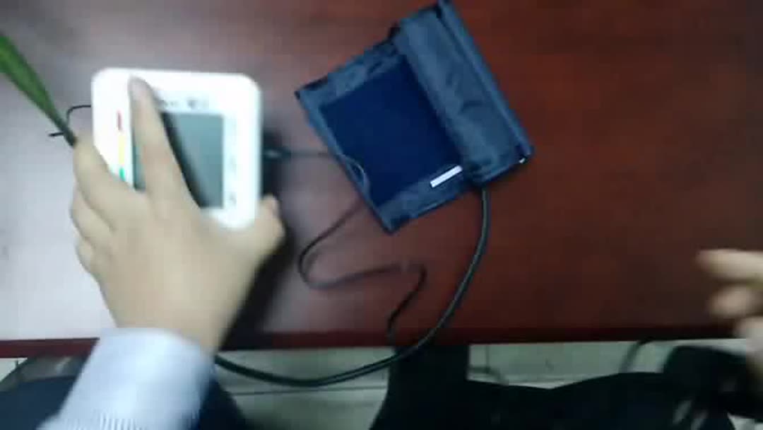 一键通爱云远程监控血压仪/爱云血压计使用方法_超清