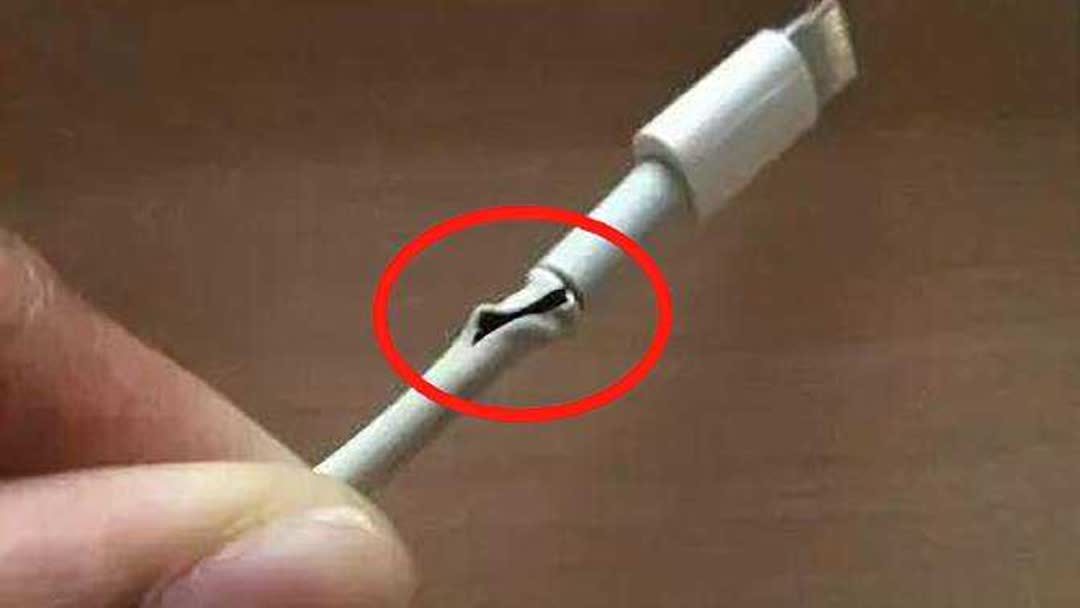 数据线坏了先别扔,教你简单一招,1分钟修复像新的一样,省钱