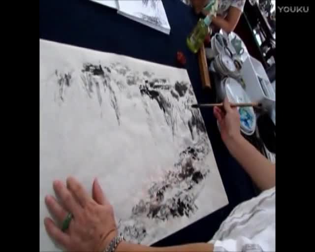 水墨画入门教程视频 瀑布布局及水气_