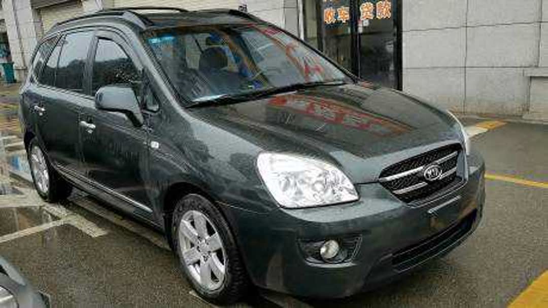 2万多的进口七座SUV车型,起亚佳乐,家用代步还是不错的选择