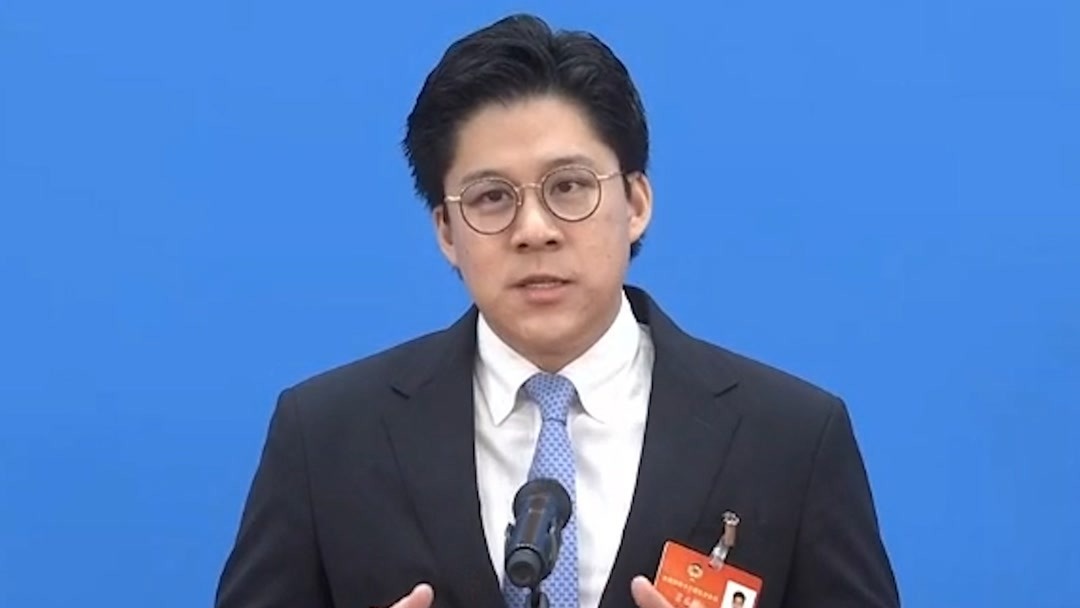 霍启刚谈香港疫情 鞠躬感谢全国人民帮助:香港与内地血浓于水