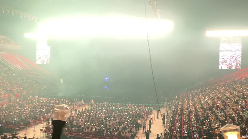 #蔡徐坤演唱会 #音乐现场 ikun集体喊蔡徐坤出来!