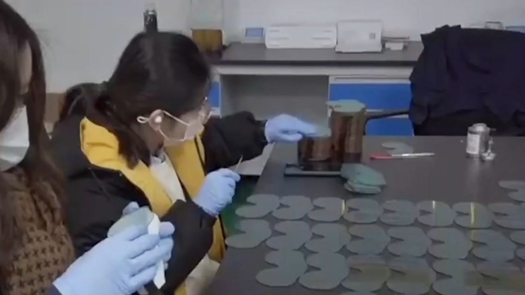 集团7天研制3D打印医用护目镜 解决镜片起雾问题