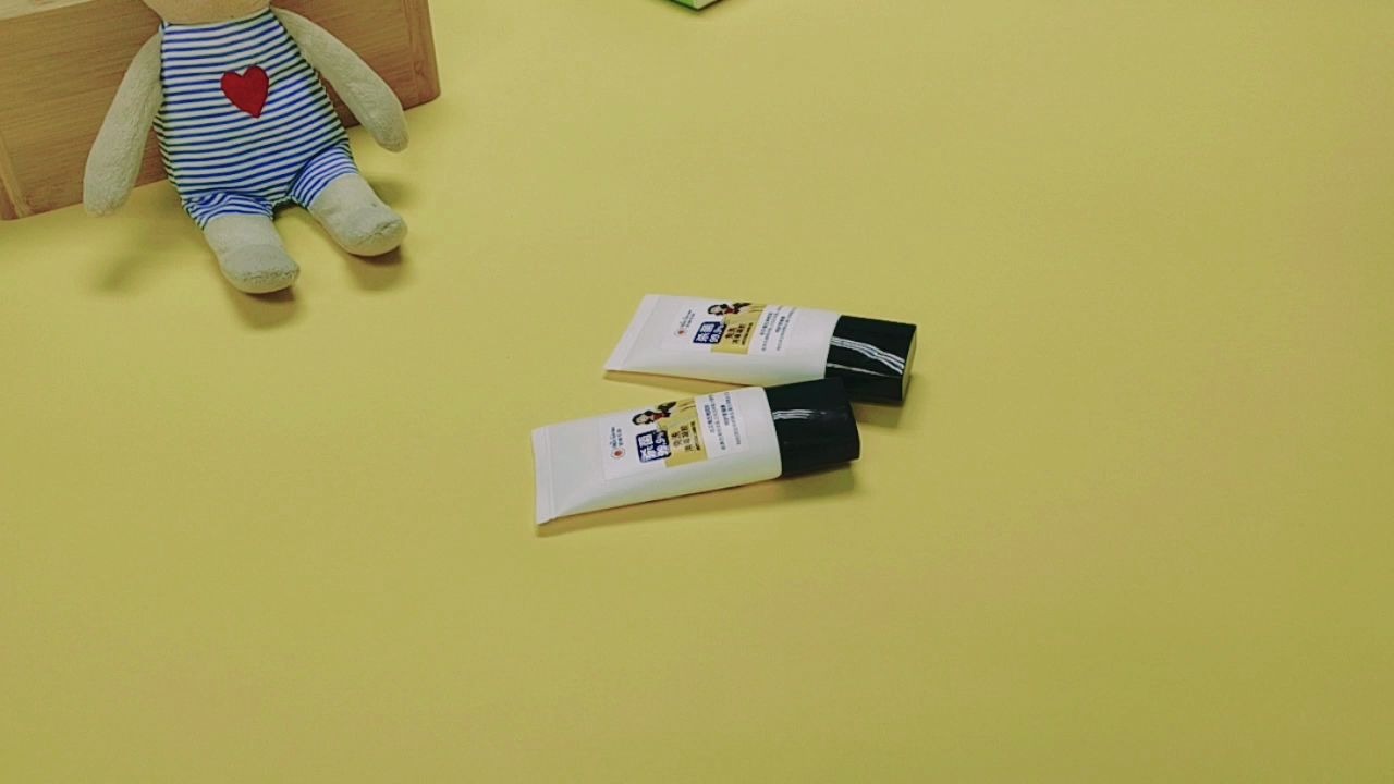 居家必备免洗消毒凝胶,人手一只是基本