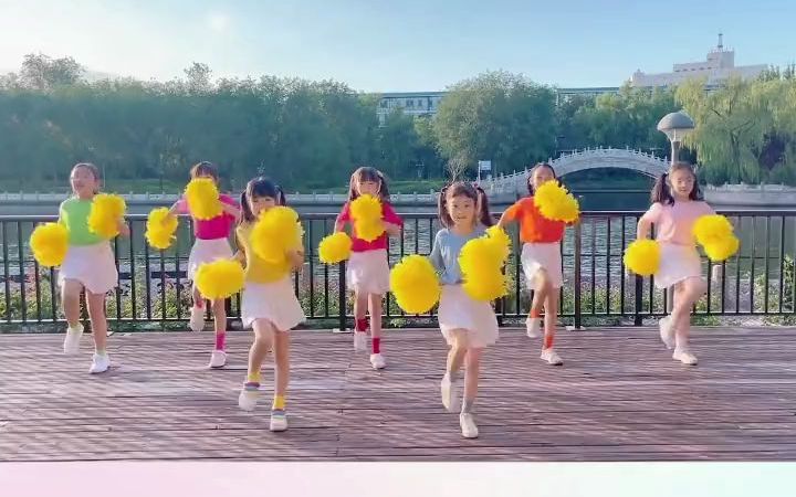 幼儿舞蹈啦啦操,运动会开幕式入场舞团体操。幼儿早操。小学生...