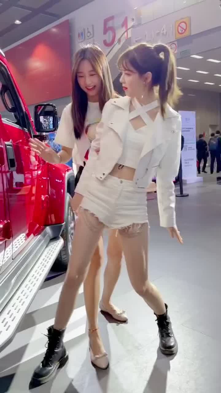 野不野你们说了算确实够野滴豪哥车模之家2020广州国际车展北京越野