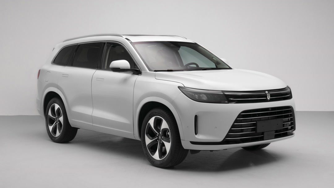 华为赛力斯合作第二弹!AITO问界M7入网,尺寸终于圆满了!