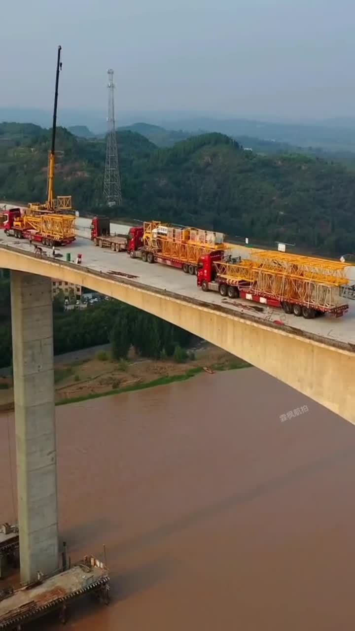 中国桥梁建设,没有到不了的高度,没有跨不过的山河