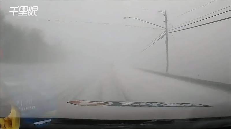 美国冬季风暴持续肆虐 至少19死160万户停电