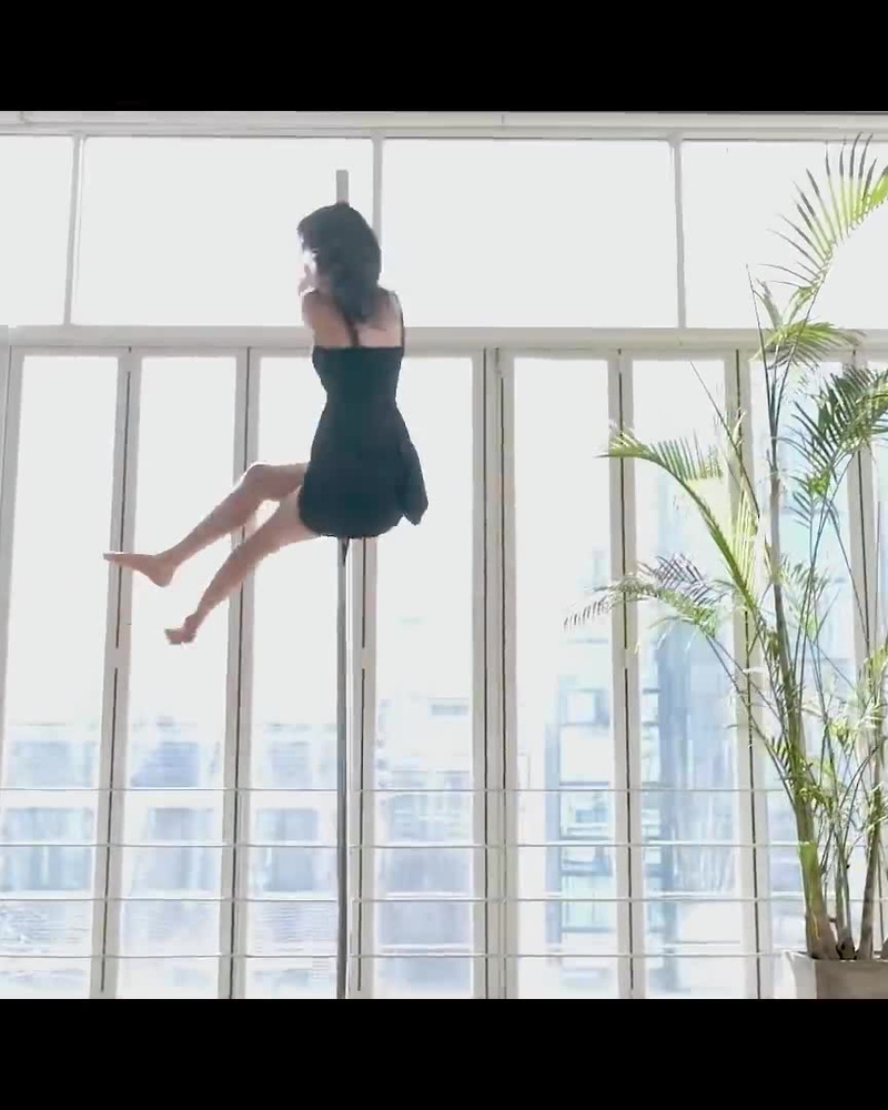 我看过最唯美的钢管舞,妖娆妩媚