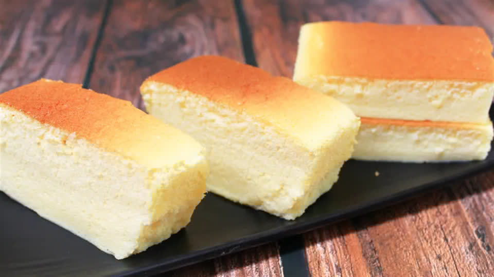 蛋糕这样做才好吃,按照这个方法,比牛奶丝滑,比豆腐还嫩