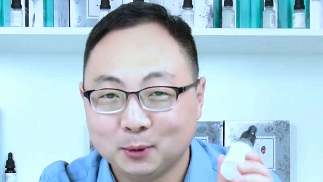 大家都知道皮肤不能缺乏胶原蛋白,但你知道维生素B3也是皮肤不可或...