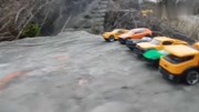儿童汽车模型排队滑滑梯游戏