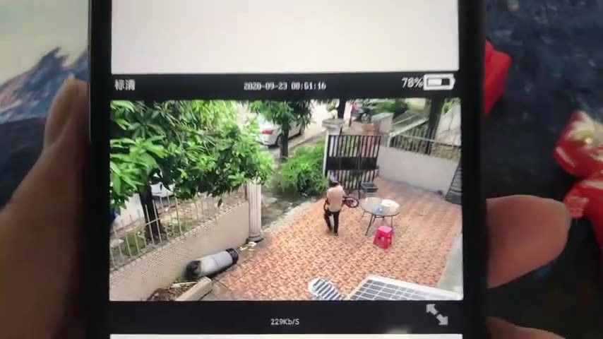 旧手机卖了也不值钱,变身家庭监控就不一样了,小偷也瑟瑟发抖