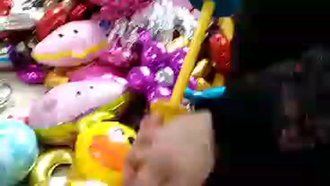 气球充气视频