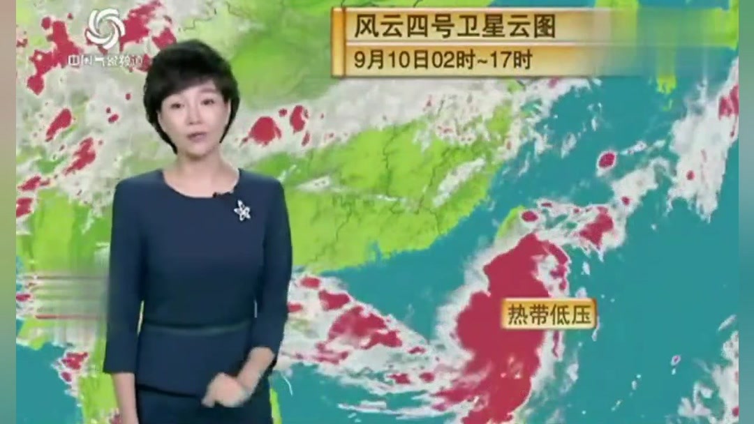 中央台紧急预警第22、23号台风双双来袭暴雨 10级大风展开