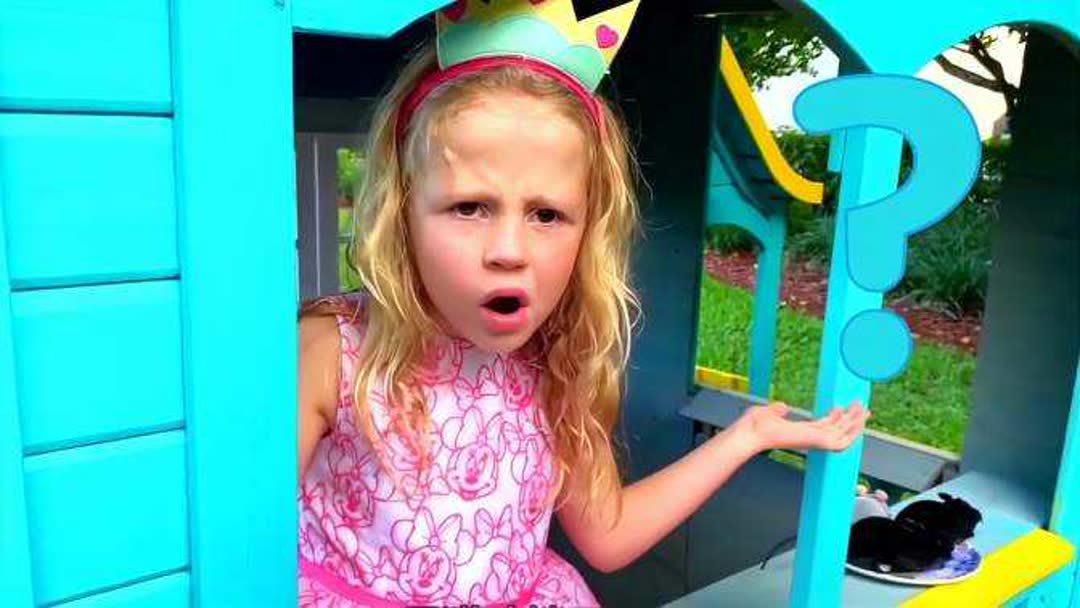 小美一人在外遇到了各种奇怪的事情,最后她认识到了错误