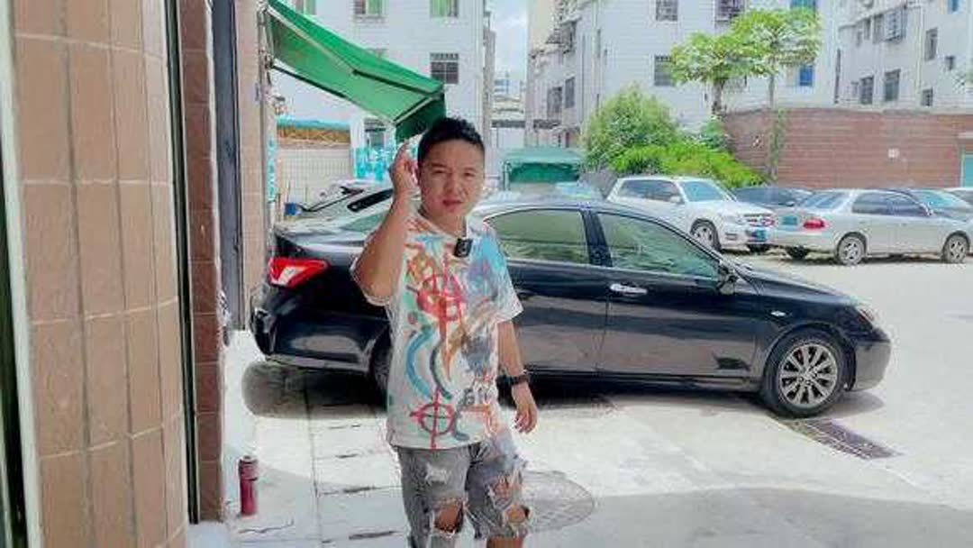 事故修复车,比行情便宜几万,你们觉得会有人要吗?诚意经营