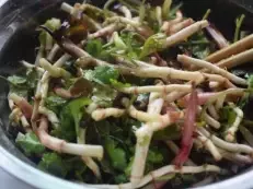 我们都误会鱼腥草了! 它不但不致癌, 还有3大好处