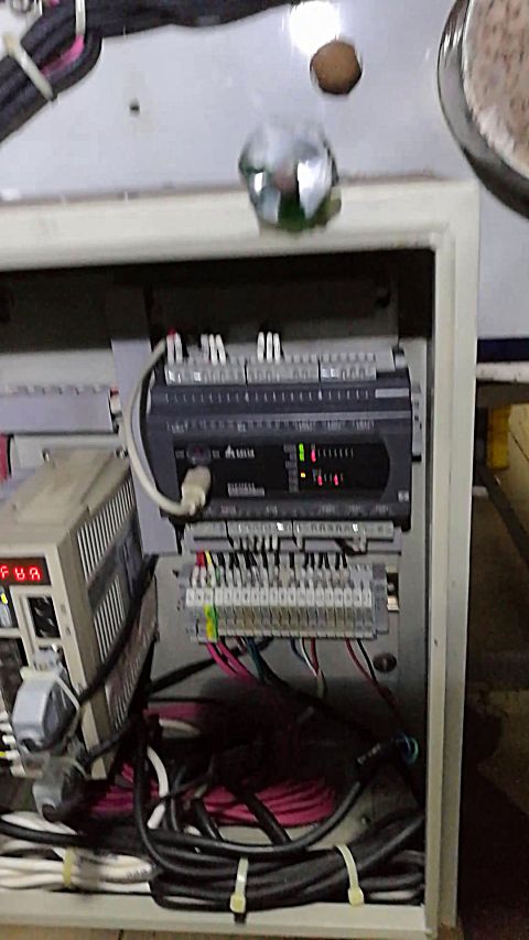 山东青岛东立包装机PLC正常运转指示灯显示