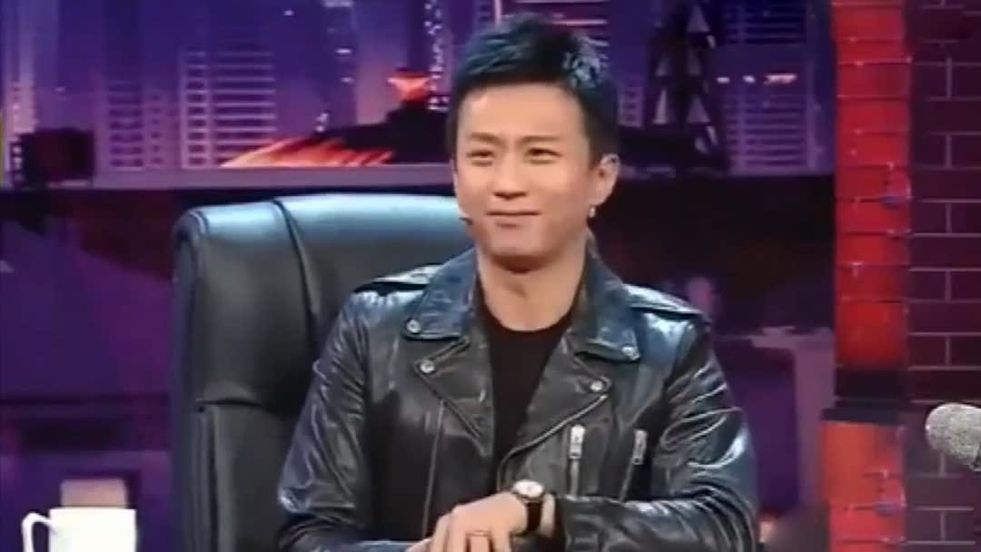 邓超模仿秀集锦:爆笑模仿金星当主持夸自己,简直是神还原啊!