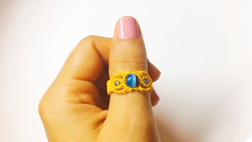 漂亮的珍珠戒指,用绳编织起来很简单,朋友们看了都抢着要学习