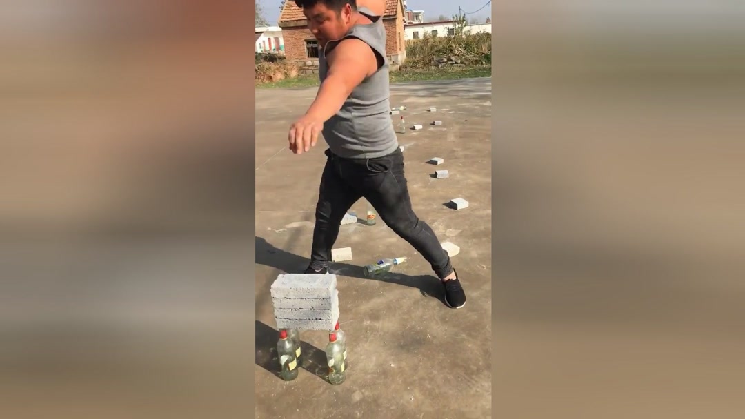 危险动作!切勿模仿!最后那一下打的太急了!