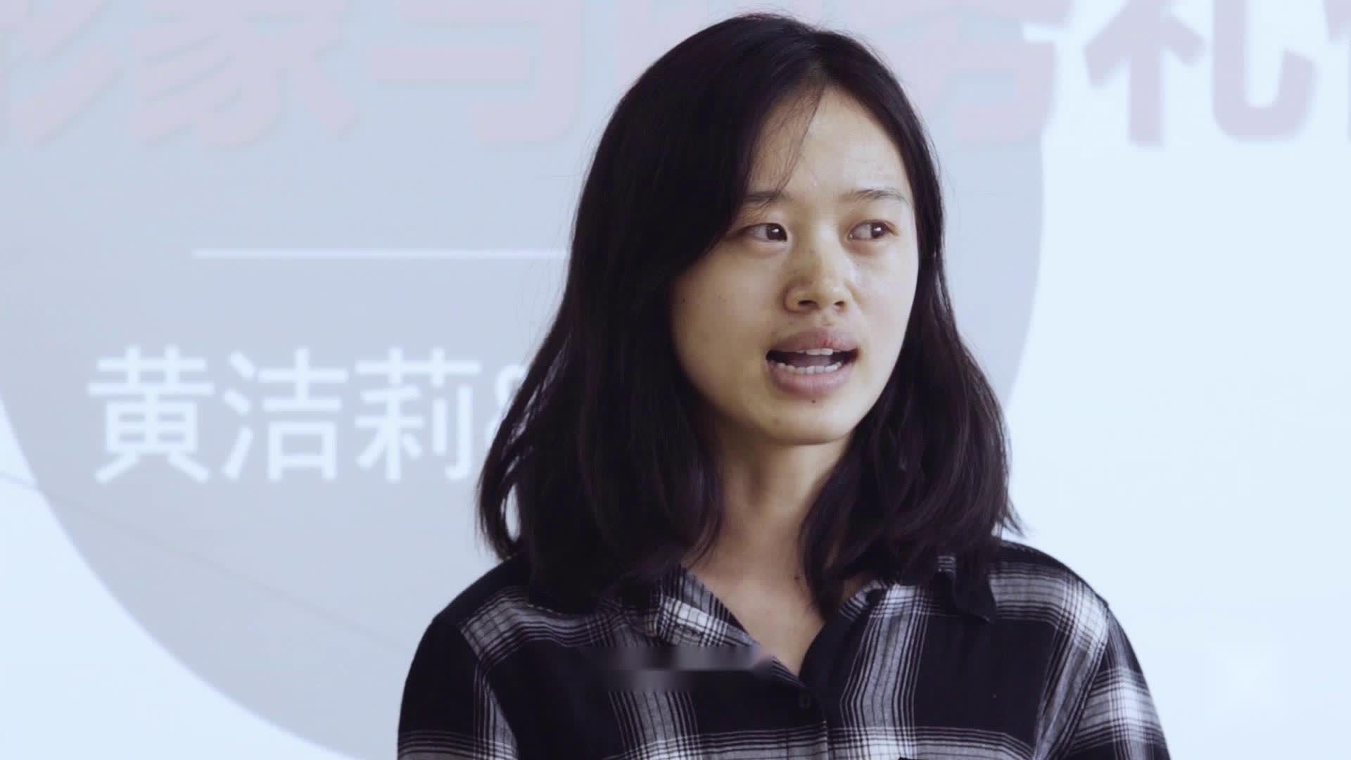 中南财大女教授,开设职场形象和商务礼仪课,帮学生"改头换面"