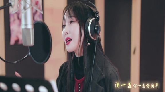 再度让人感慨,没有最高音只有更高音,文化融合进现代的表达里