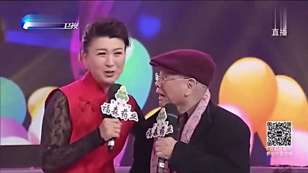 梨园春:闫学晶紧张上台,和戏曲老艺术家唱豫剧,好厉害!